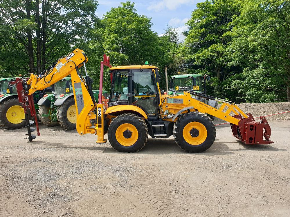 4CX Backhoe Loader | Buckhurst Plant Hire | Backhoe Loader Hire